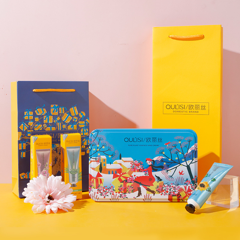 Buy Oris Winter Floral and Fruity Moisturizing Fragrance Hand Cream ...